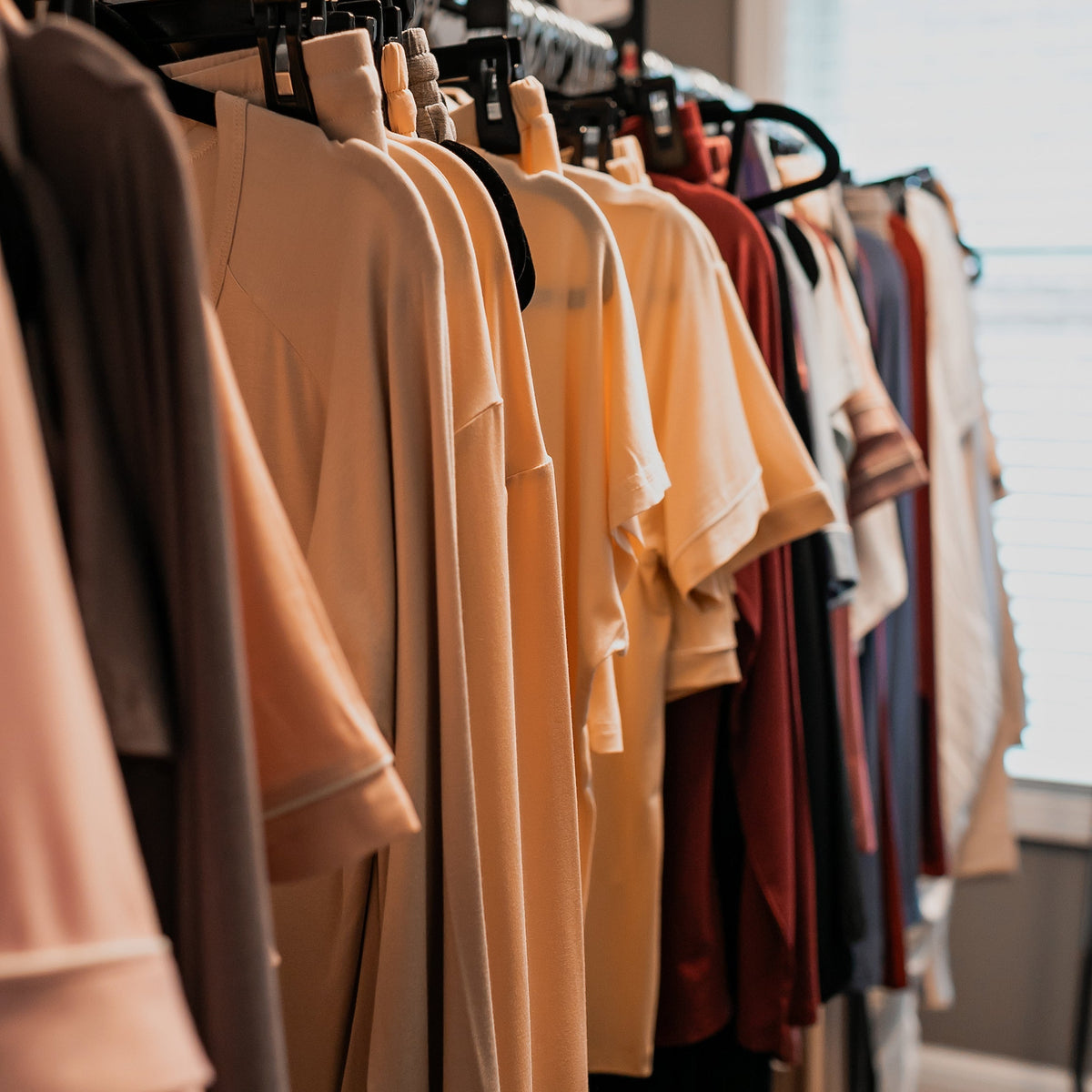 The Best Sustainable Fashion: Where Style Meets Substance – Earthly Threads